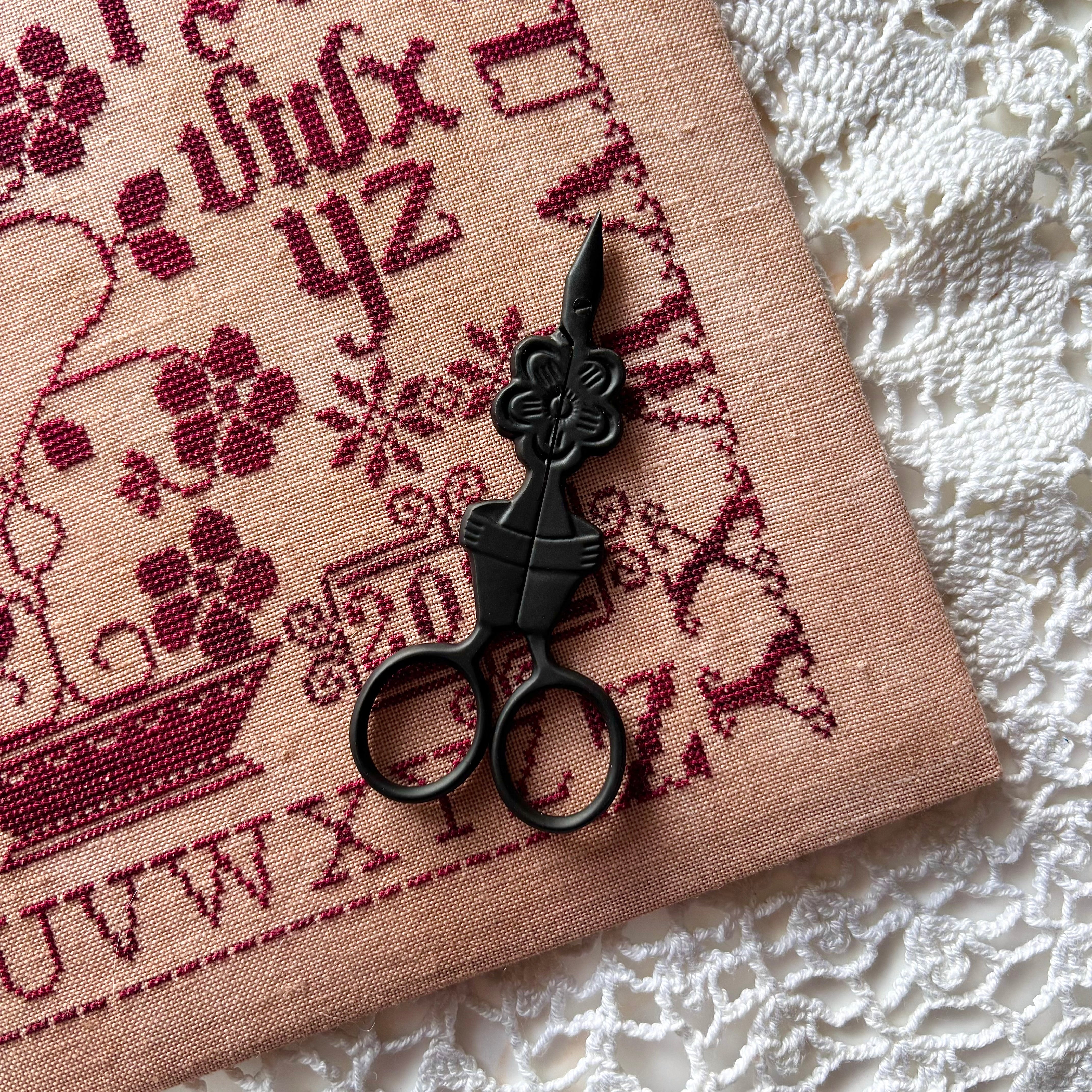 Flower Pot Scissors by Kelmscott Designs – 3.75" Embroidery Scissors ...